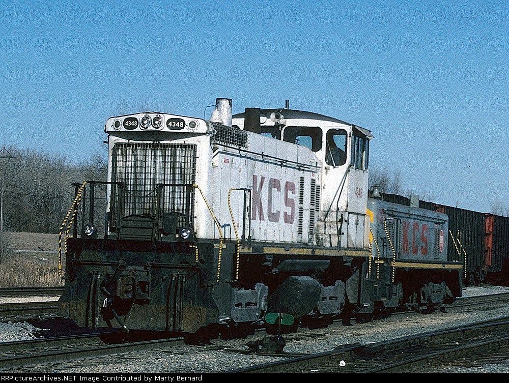 KCS 4348 and ex-C&NW Yard Slug 4078